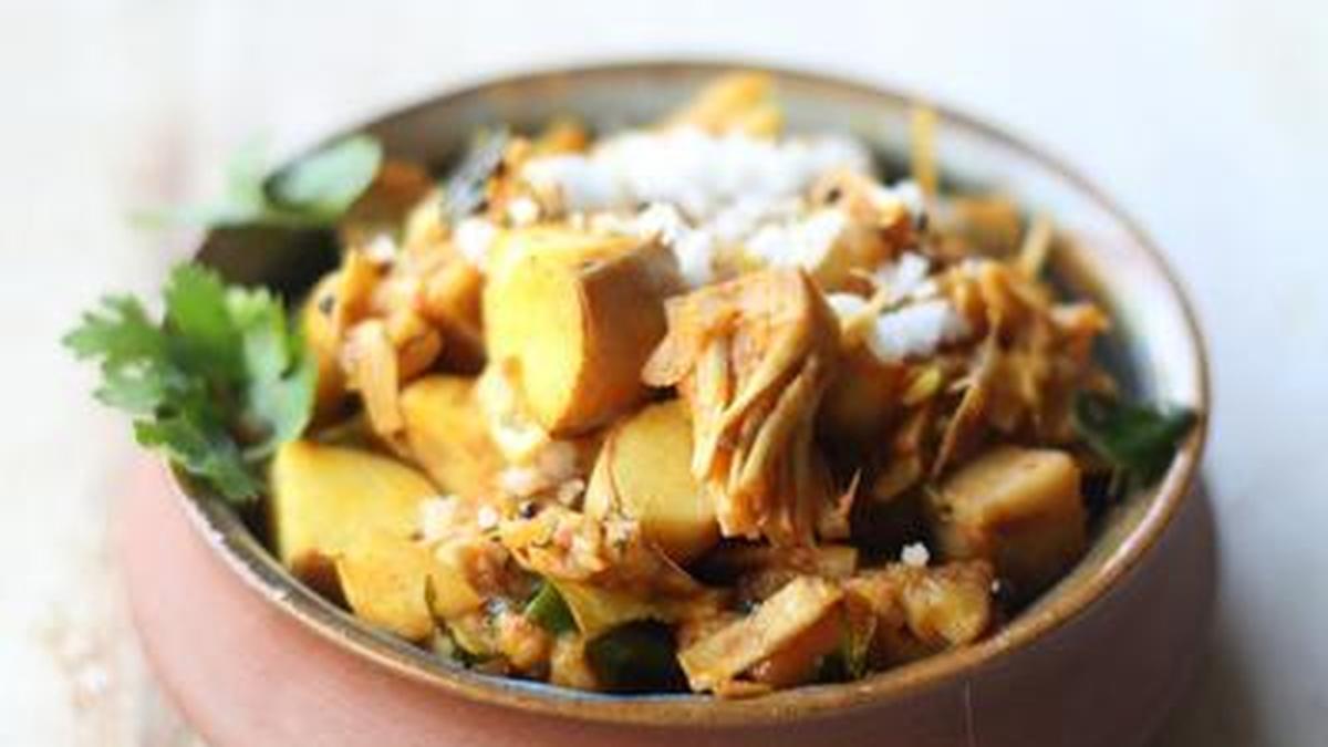 ‘Pangat: A Feast’ is an empathetic treatise on Marathi cuisine - The Hindu