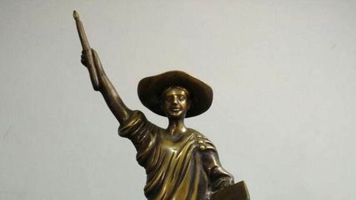 Mini Krishnan on English as a goddess - The Hindu