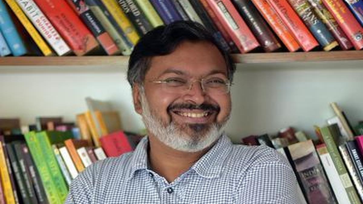 Devdutt Pattanaik narrates The Mahabharata as a six-hour audio tale ...