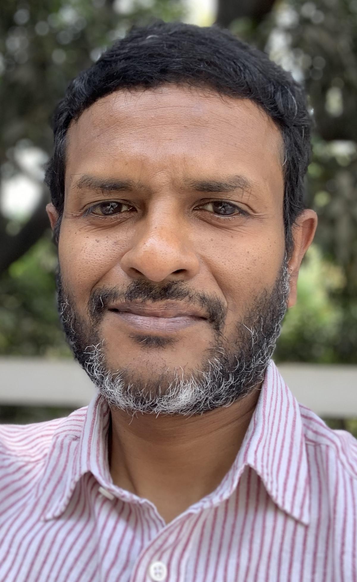 Gaps in the statute: review of Mathew John’s India’s Communal Constitution - The Hindu