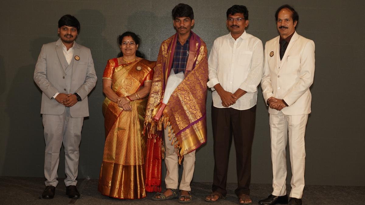 Telangana’s State Topper Chooses Gujarat’s Parul University for Higher ...