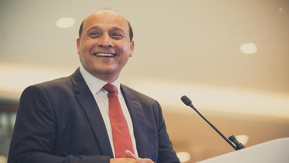 Heathrow plan runs into Arora - The Hindu