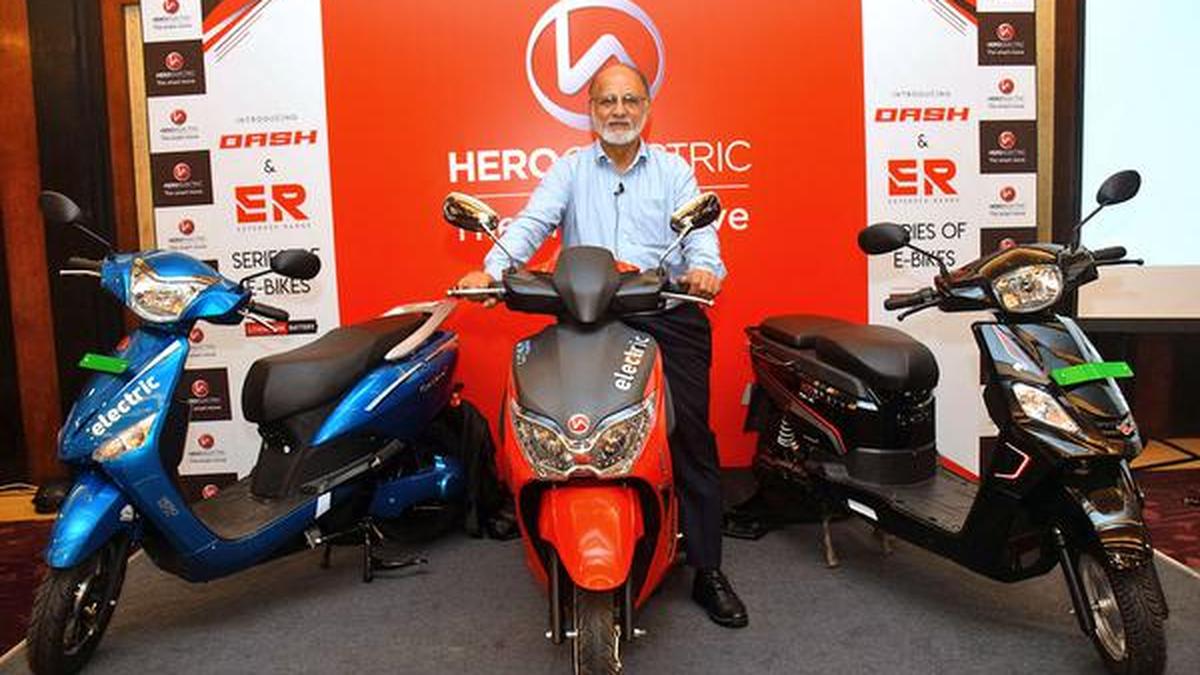 Hero Electric joins hands with Massive Mobility to set up 10,000 EV ...