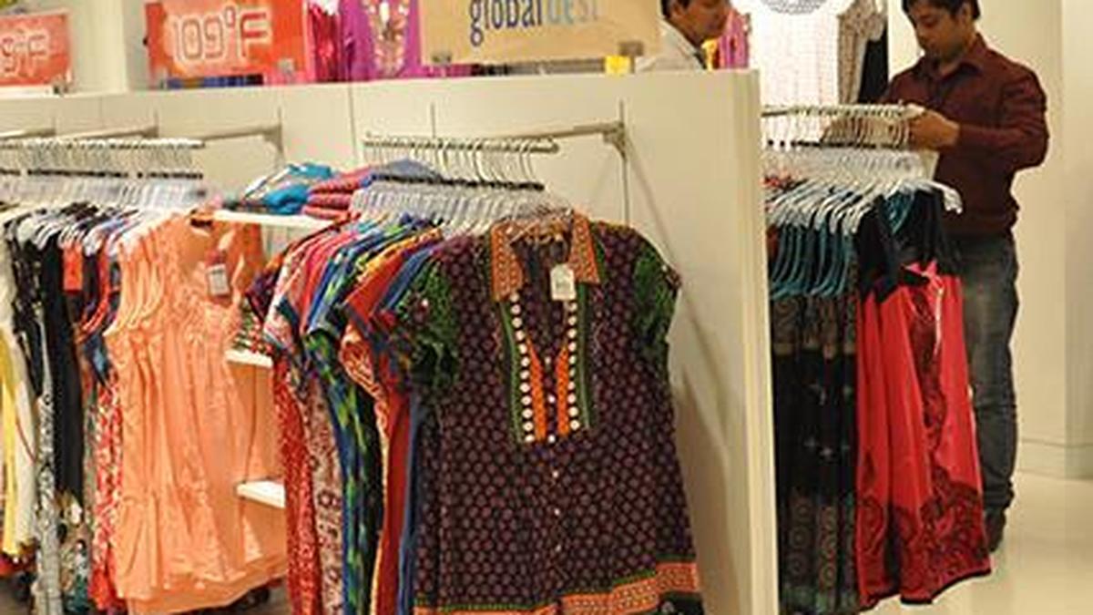 ‘Standalone shops hold their own despite online offers’ - The Hindu