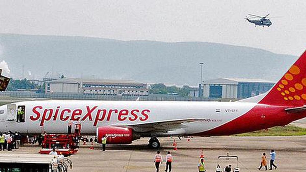 SpiceJet gets investors’ nod to transfer cargo unit to arm - The Hindu