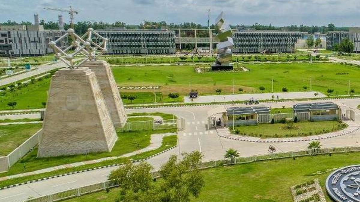 IIT Ropar develops algorithm for driver drowsiness detection - The Hindu