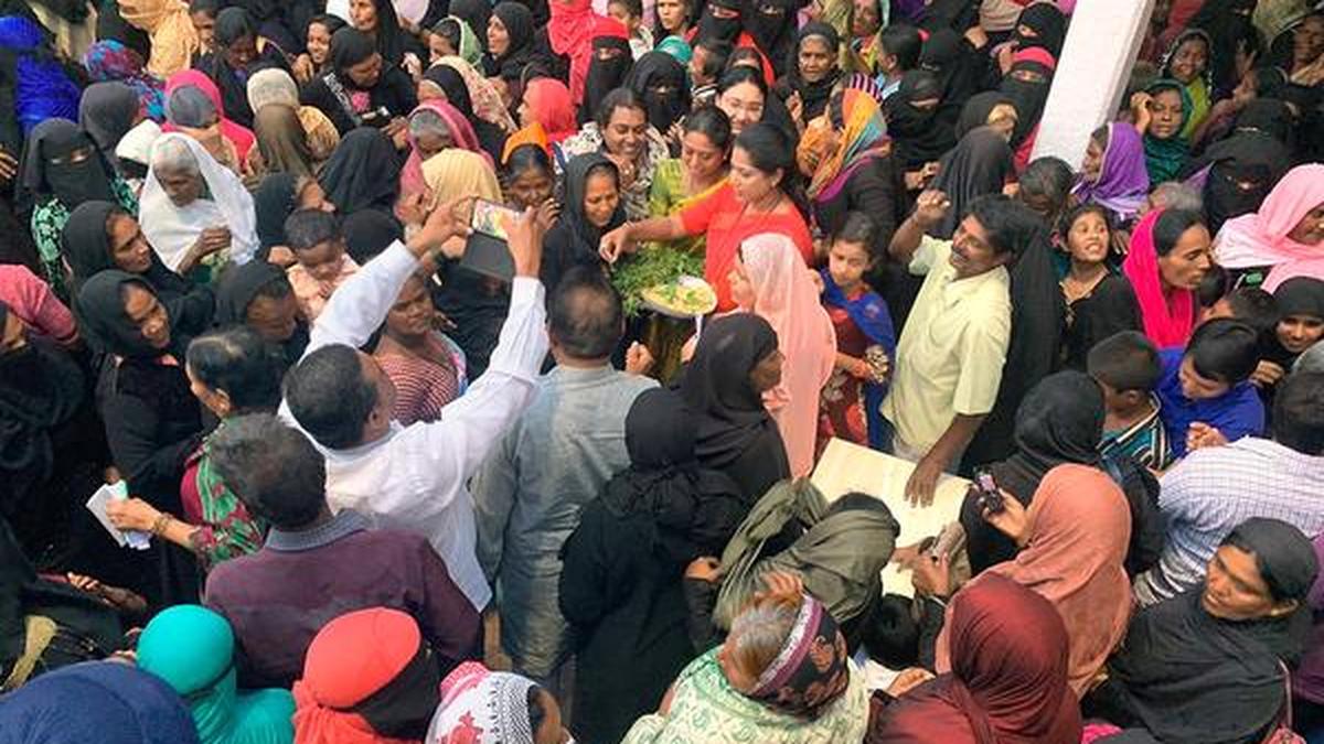 Campaigning with bevu bella - The Hindu