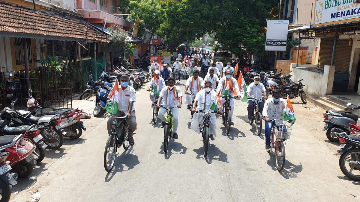 Congress holds rally in Puducherry to commemorate 79th anniversary of ...