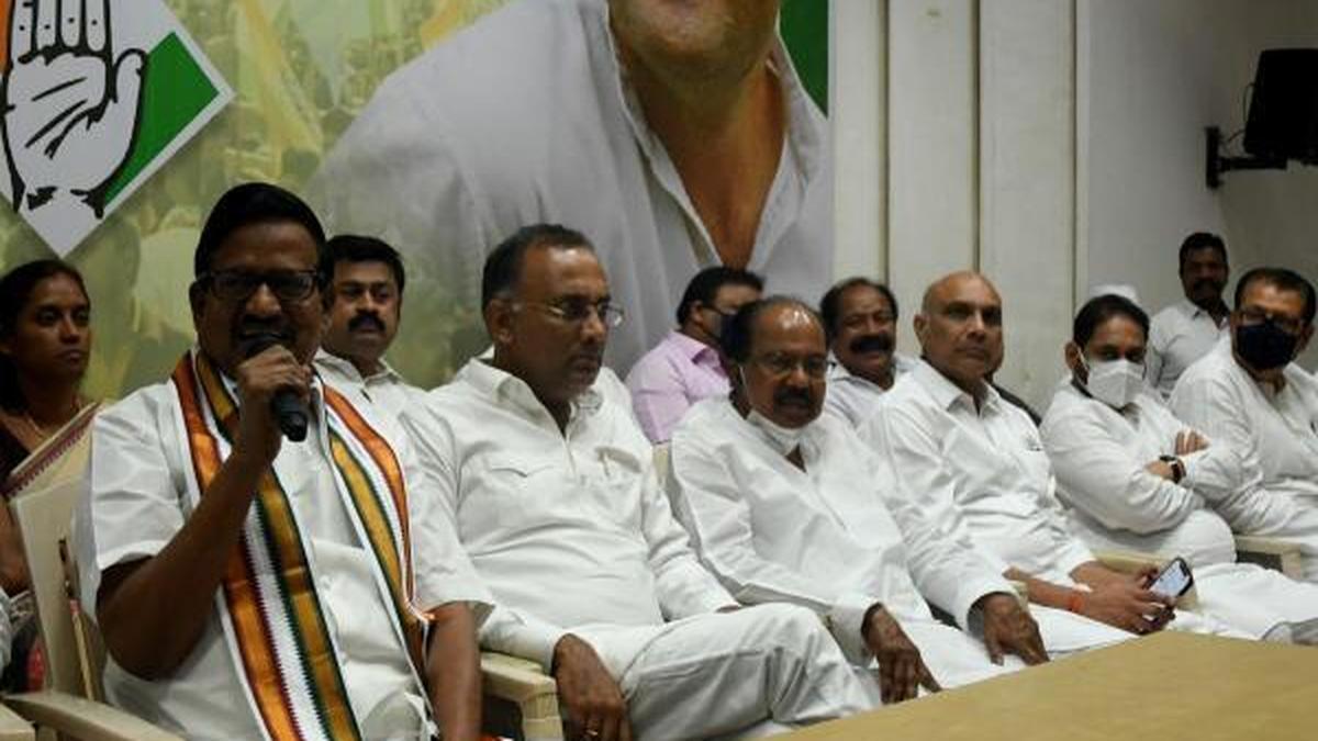 Tamil Nadu Assembly Elections 2021 | Congress reaches pact with DMK ...