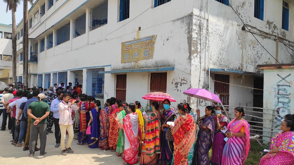 West Bengal elections phase 2 voting updates | Turnout crosses 80% at 5 ...