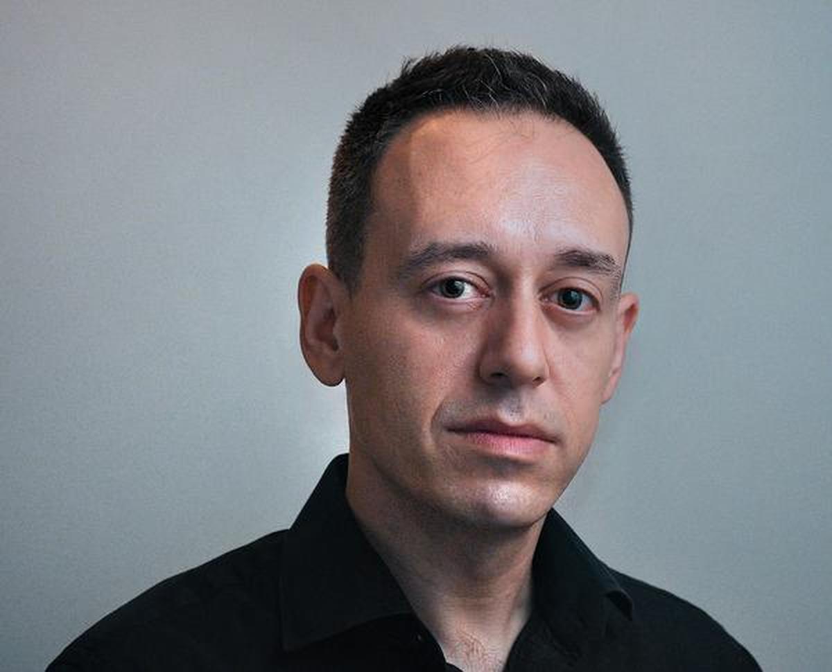 Joshua Pollock demystifies meditation and talks about his love for Indian classical music - The ...