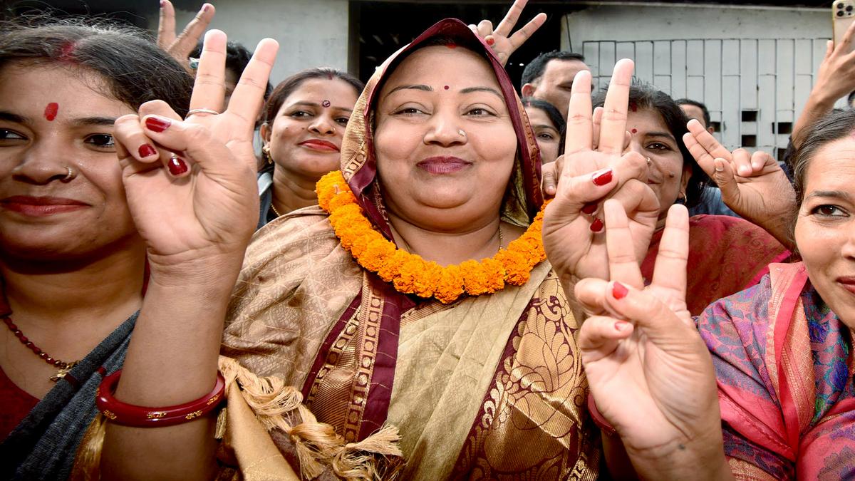 One-all in Bihar; RJD retains Mokama, BJP keeps Gopalganj - The Hindu