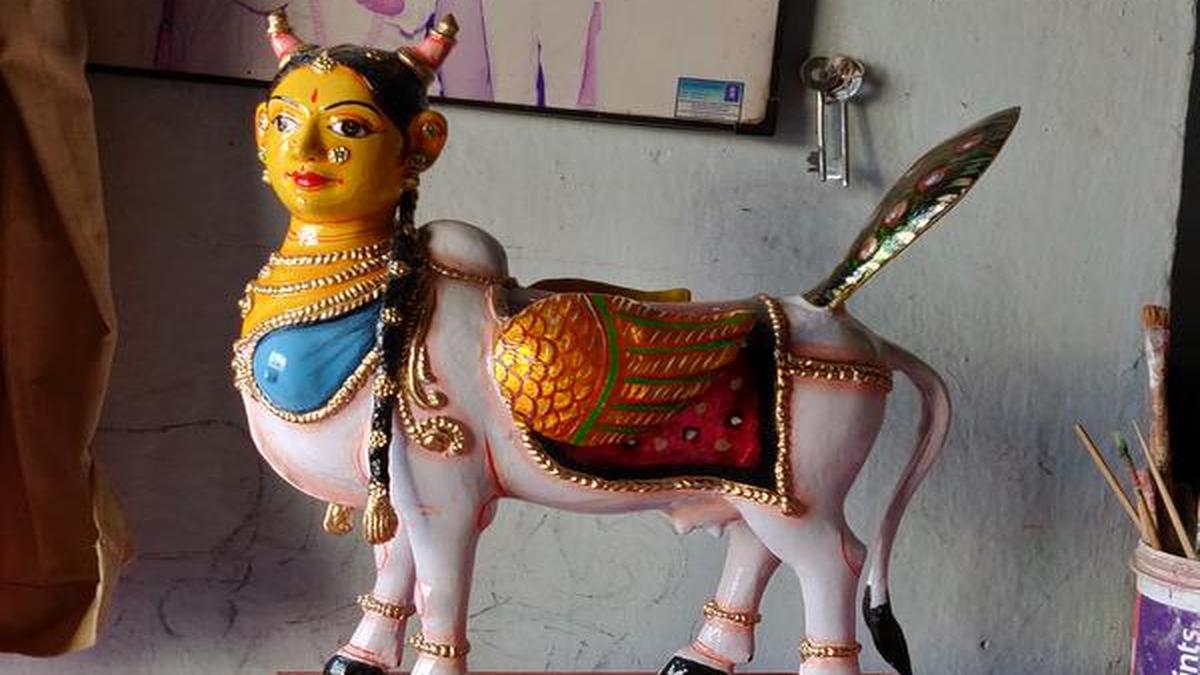 Social media is giving a boost to the artisans of Kinnal and their ...