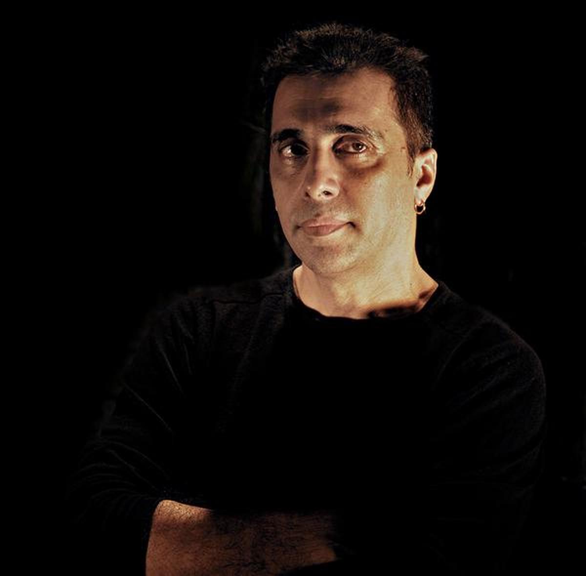 04mpashley_lobo.jpg - The Hindu