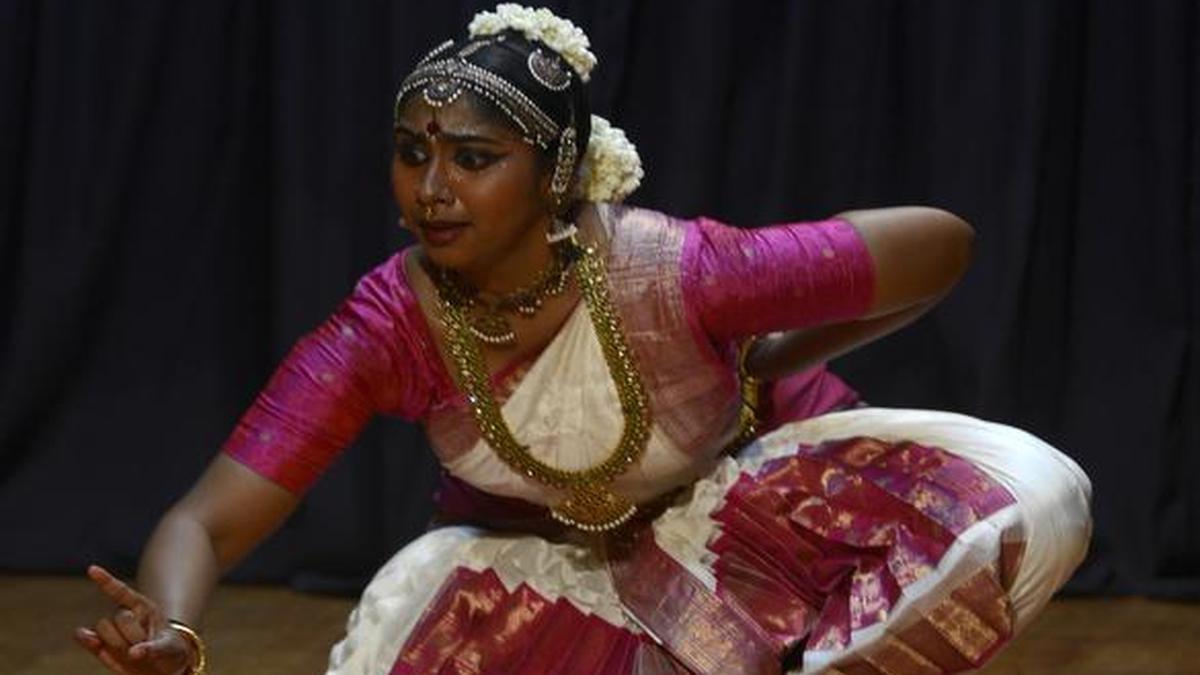Sahana Selvaganesh’s dance review - The Hindu