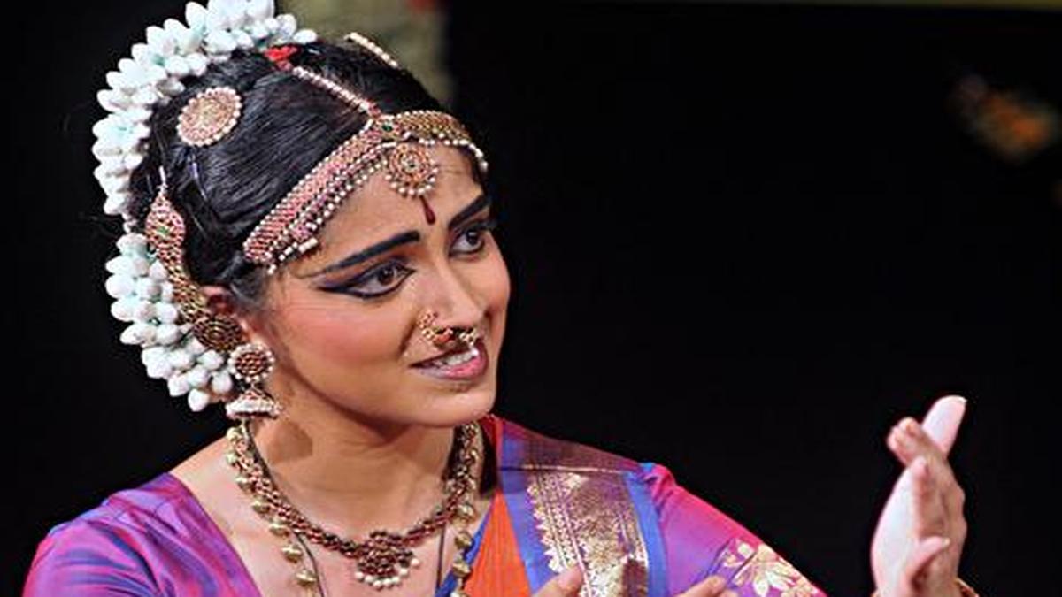 A picture perfect performance by Shwetha Venkatesh - The Hindu