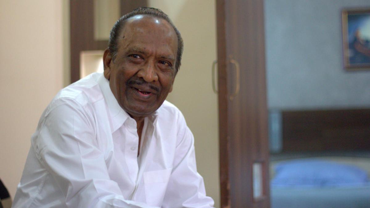 Director Mahendran critically ill - The Hindu