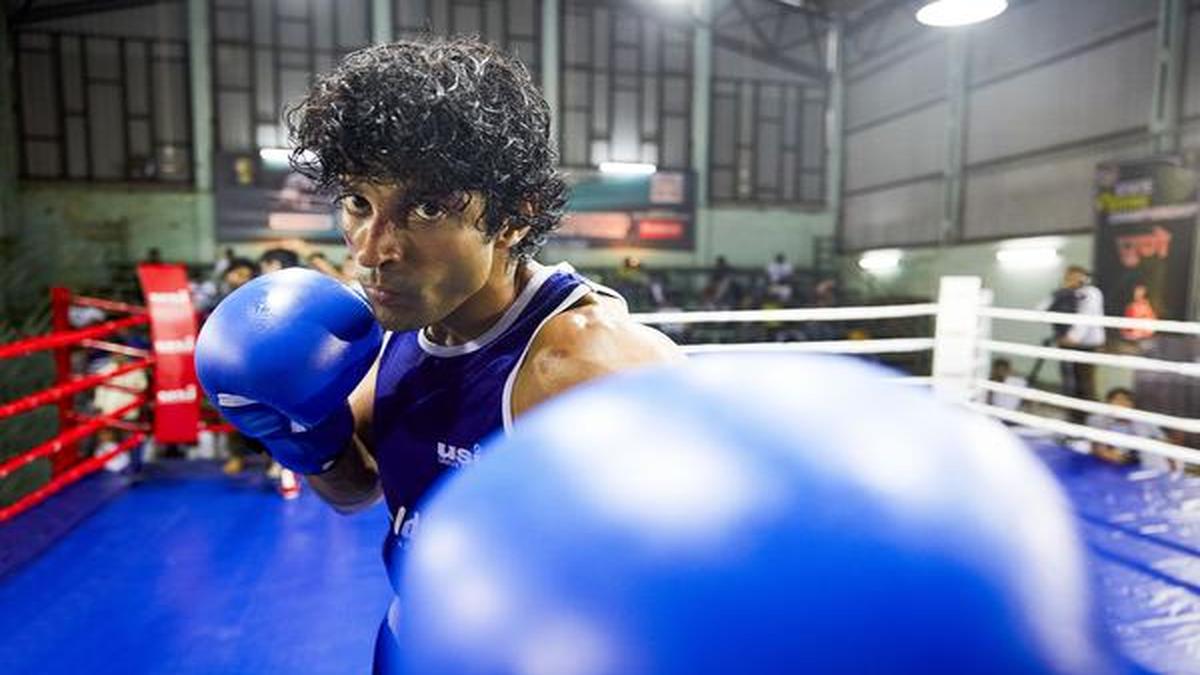 The man who helped Farhan Akhtar build a boxer’s body for ‘Toofaan ...