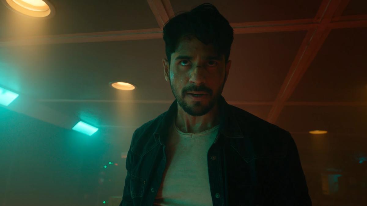 ‘Yodha’ movie review: Sidharth Malhotra fights to keep this formulaic ...