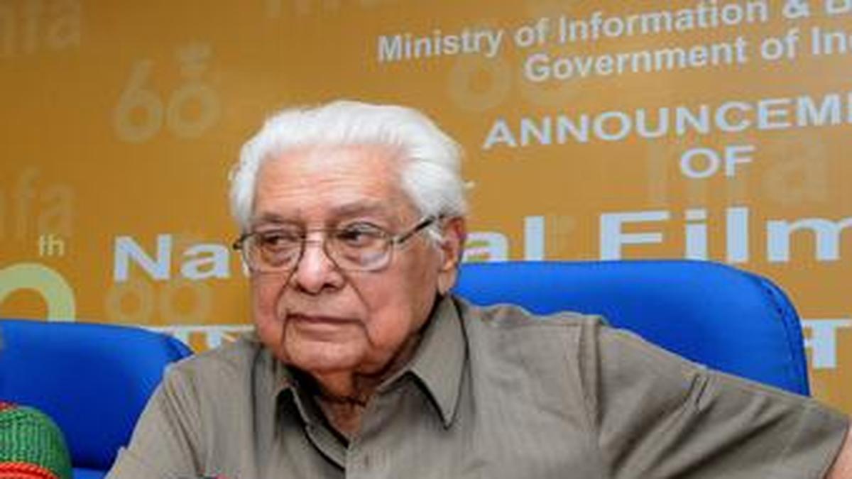 Basu Chatterjee, torchbearer of Hindi ‘middle-of-the-road’ cinema ...