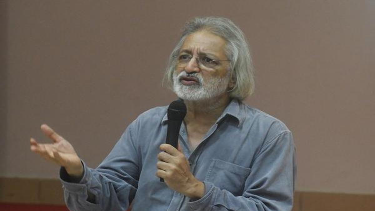Kerala HC permits screening of Anand Patwardhan’s documentary ‘Vivek ...