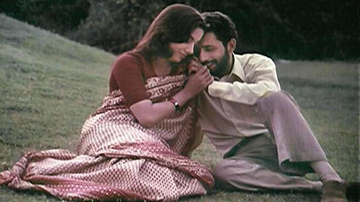 Sparsh (1980) - The Hindu