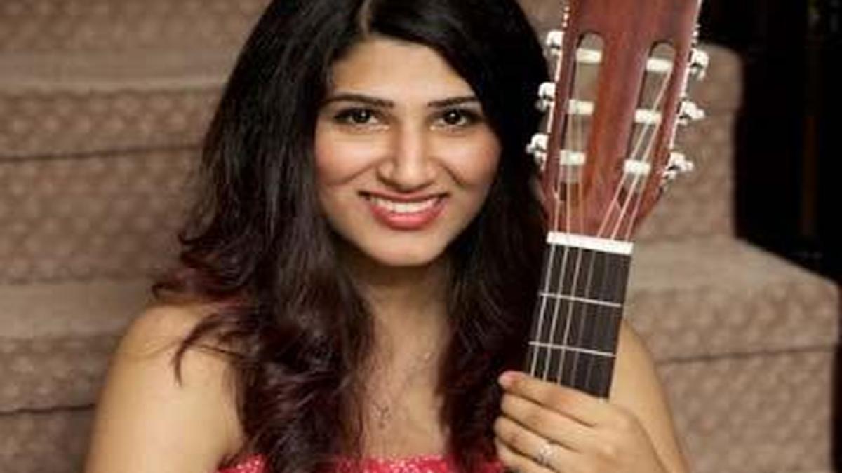 Shashaa Tirupati on her hit song ‘Vaan Varuvan’ and singing for A R ...