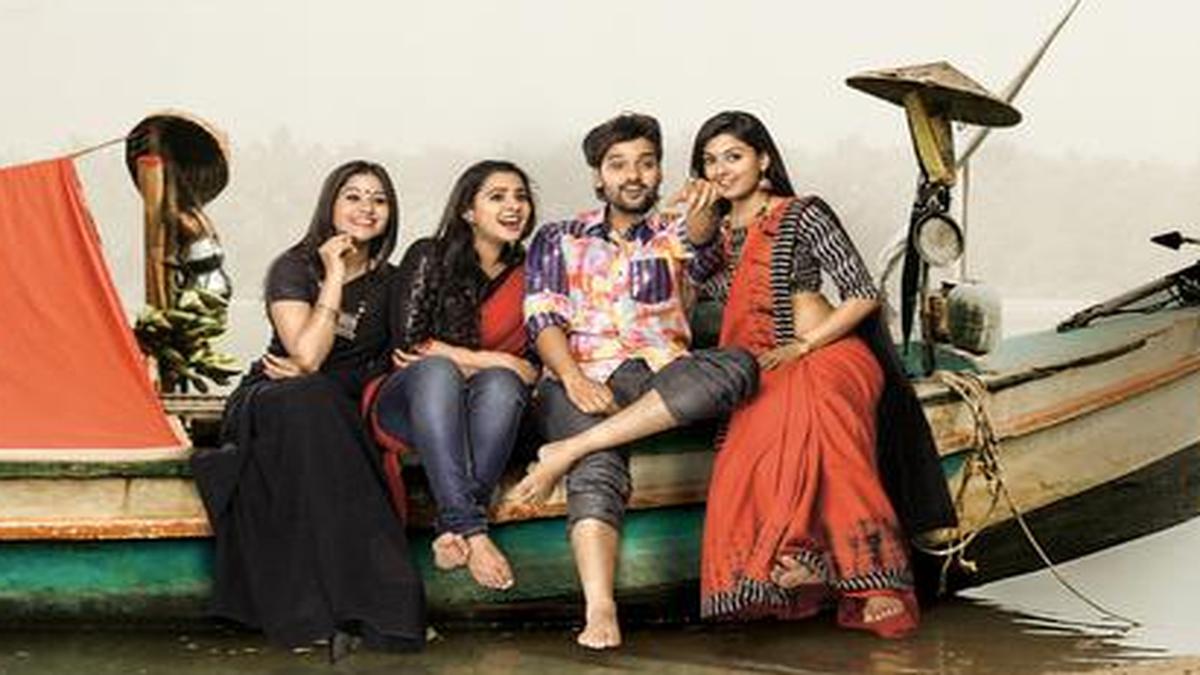 Fashion Designer s/o Ladies Tailor review: What the stars foretell ...