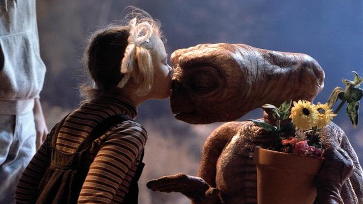 The story of the similarities between Spielberg’s E.T., and a Satyajit ...