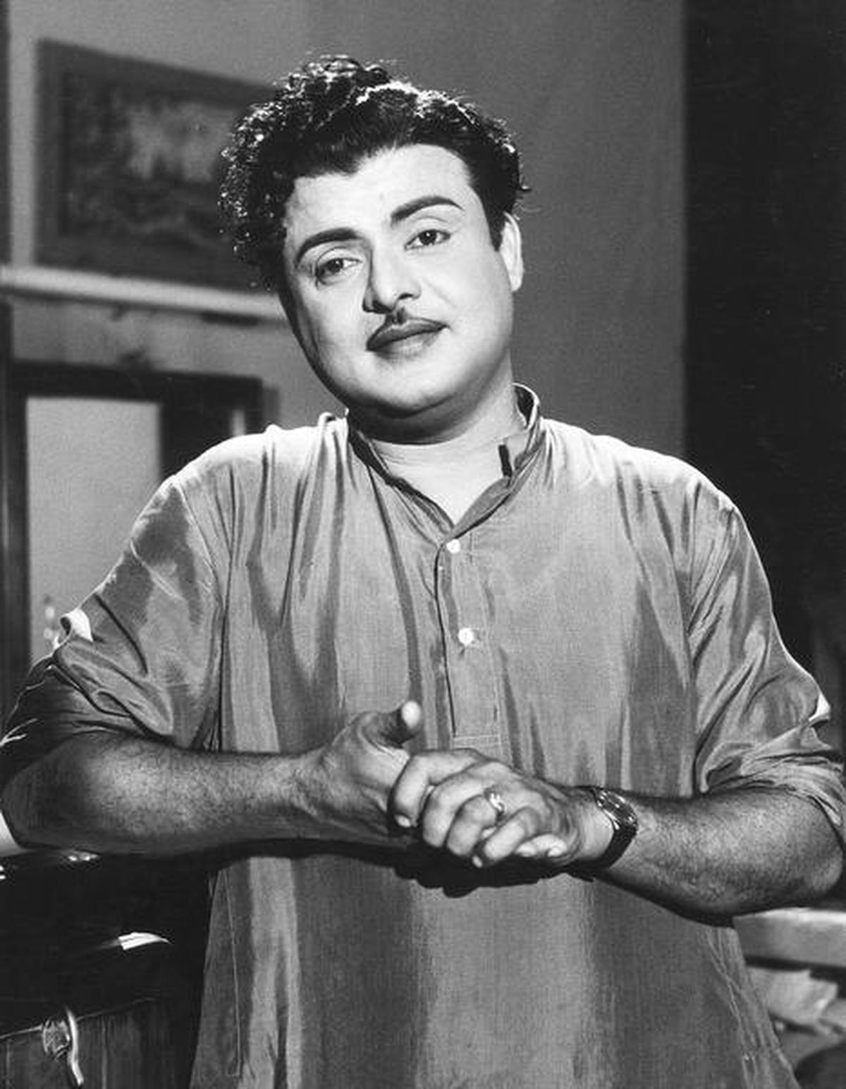 17 வயதில் முதல் திருமணம், 77 வயதில் 4-வது திருமணம்.. பலரும் அறியாத ...