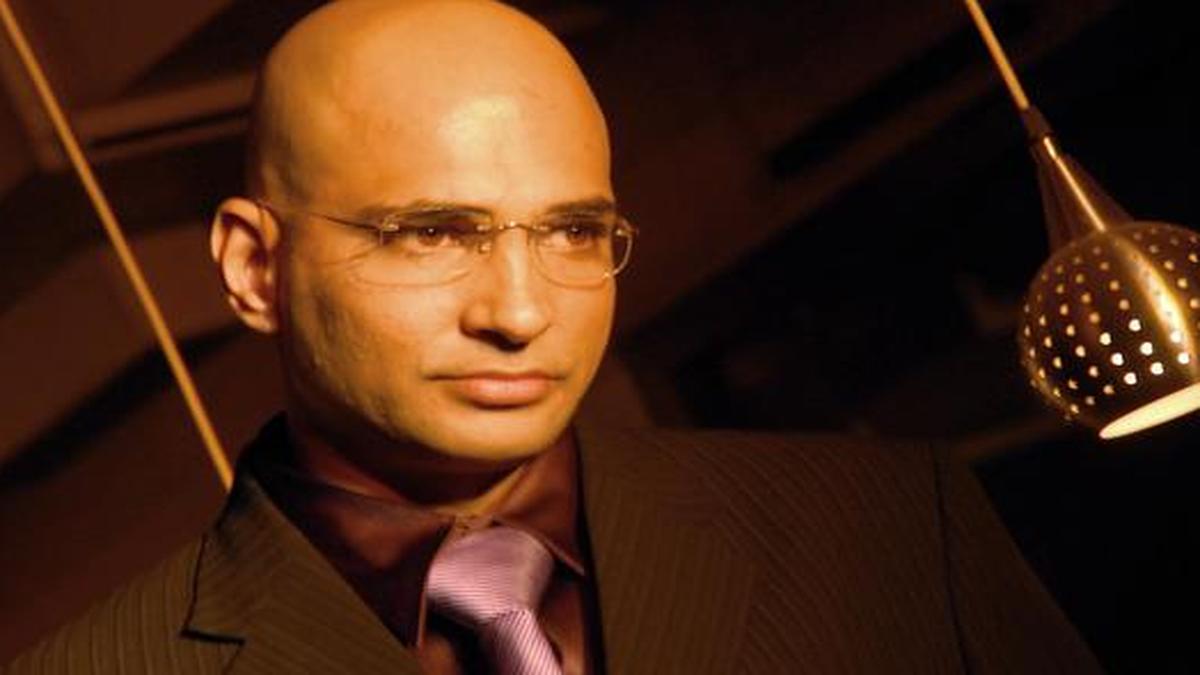 Filmmaker Indrajit Lankesh appears before CCB - The Hindu