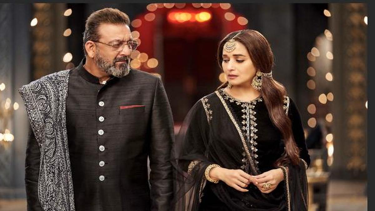 ‘Kalank’ review: visual grandeur takes over plotline - The Hindu