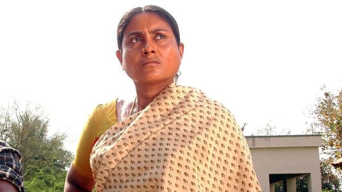 Saranya Ponvannan Images In Tamil