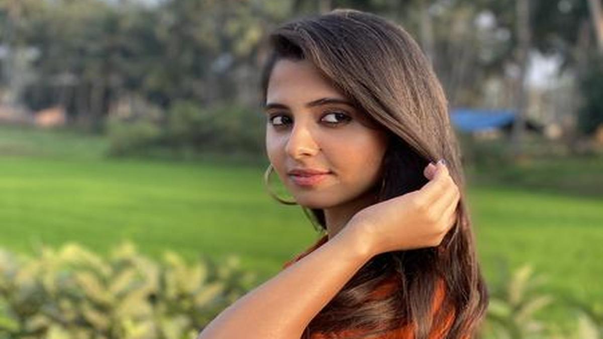 Preethi Asrani to debut in Telugu cinema with ‘Pressure Cooker’ - The Hindu