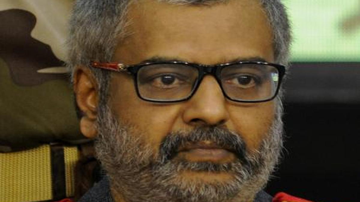 10 of Vivekh’s most iconic comedy roles in Tamil cinema - The Hindu