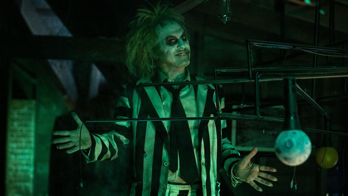 ‘Beetlejuice 2’ drops first trailer, a follow-up to Tim Burton’s ...