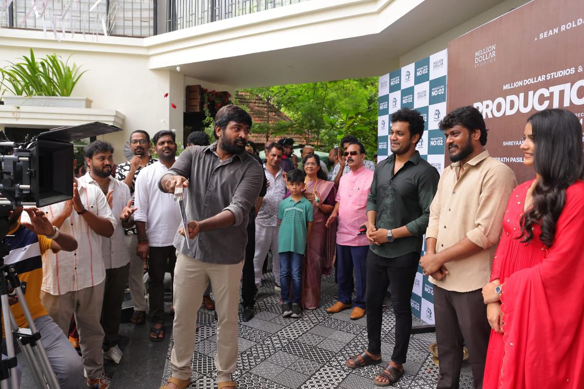 Manikandan reunites with ‘Good Night’ makers for another film - The Hindu