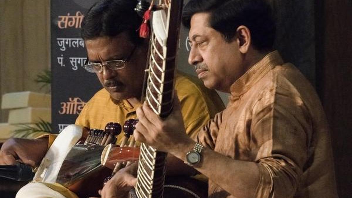 Shining strings - The Hindu