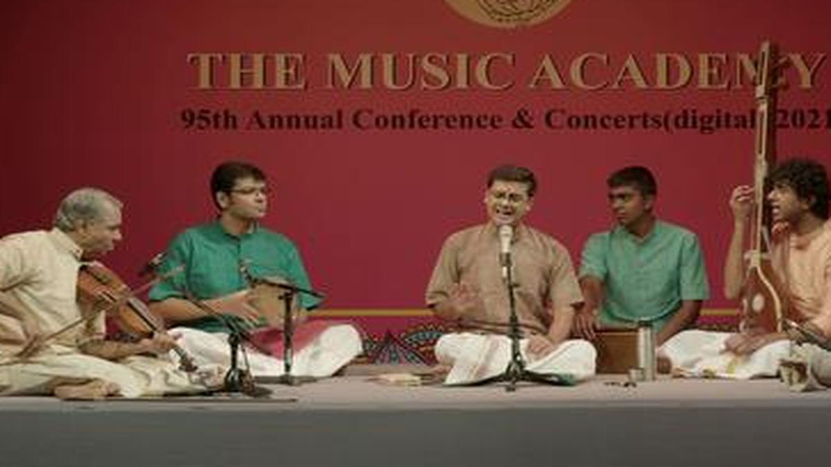 Ramakrishnan Murthy’s well-balanced music - The Hindu