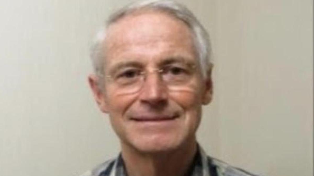 Music teacher Bruce Baker from New Zealand shares his musical ...