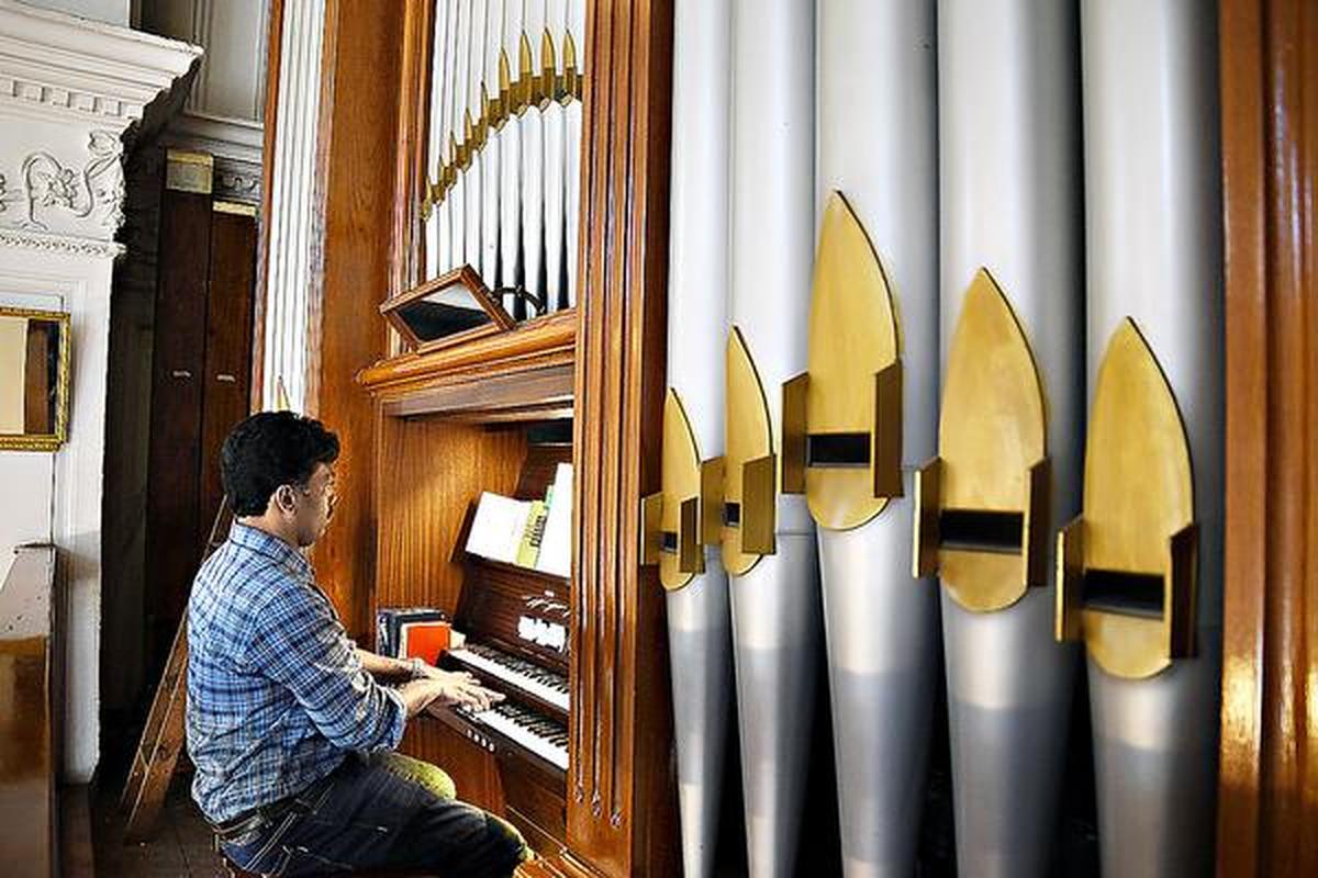 Pipe Organ