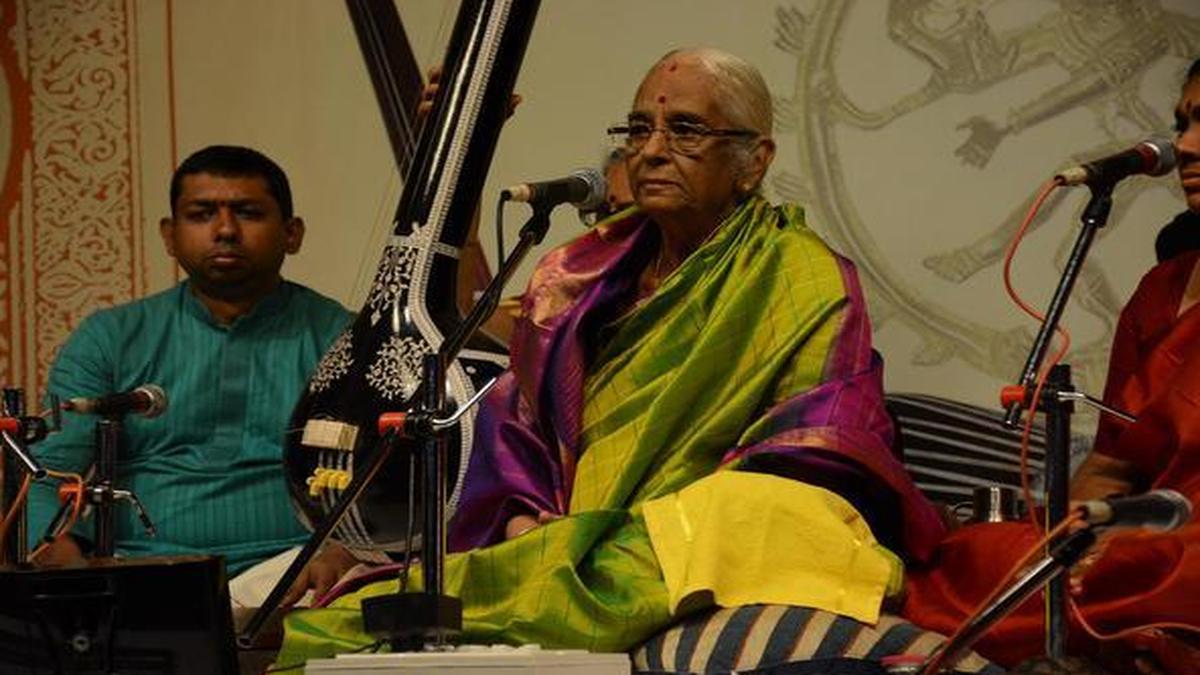 R. Vedavalli’s recital showed fidelity to tradition and aesthetics ...