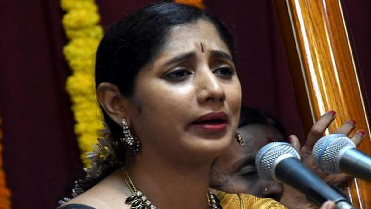 Nisha explored the beauty of Dhanyasi in every phrase - The Hindu