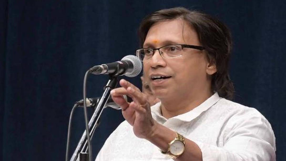 Spotlight on Sirkazhi Moovar - The Hindu