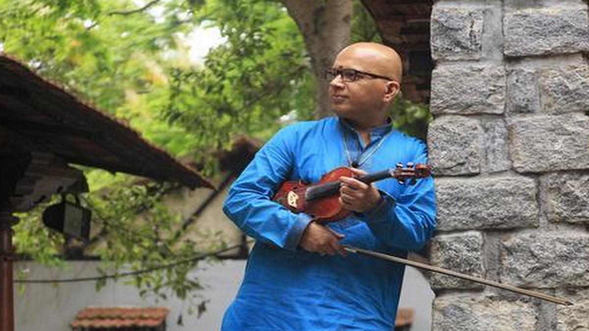 Violinist Kumaresh: One can be traditional and cool - The Hindu