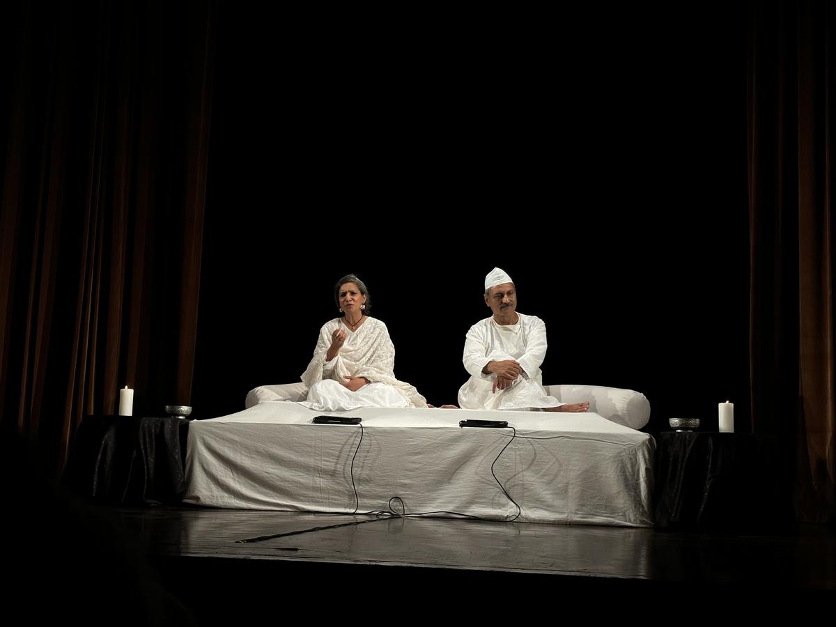 Dastangoi brings alive Geetanjali Shree’s Booker-winning novel Ret ...