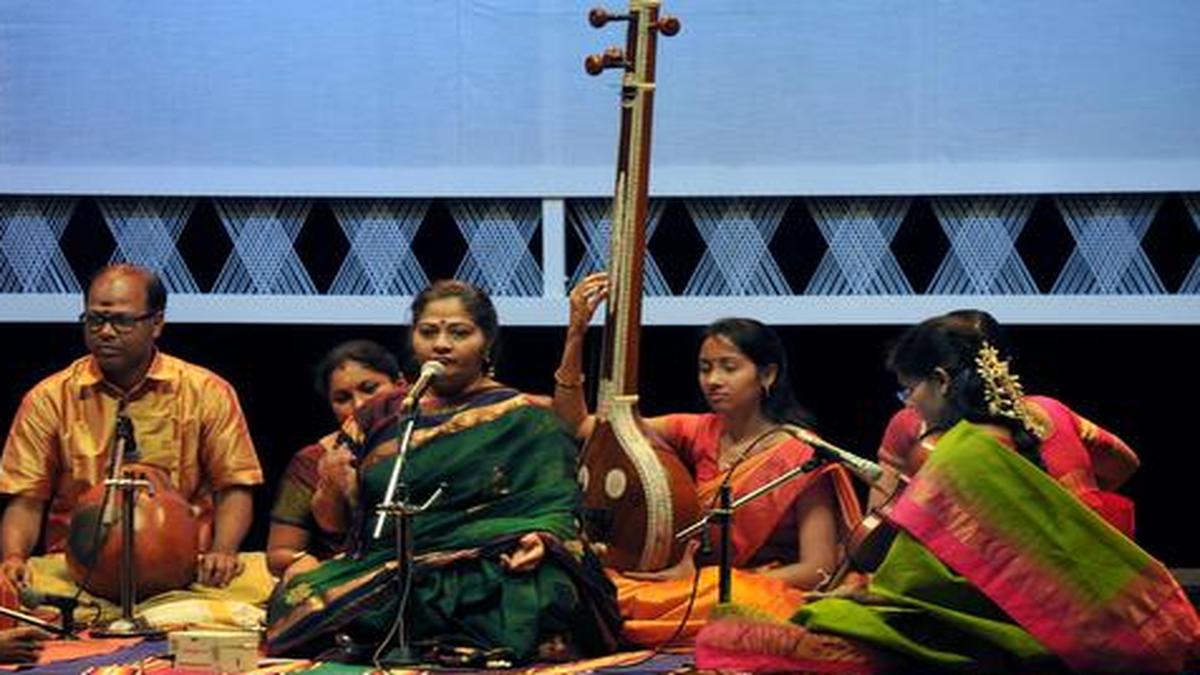 Sowmya sings a more than 500-year-old raga - The Hindu