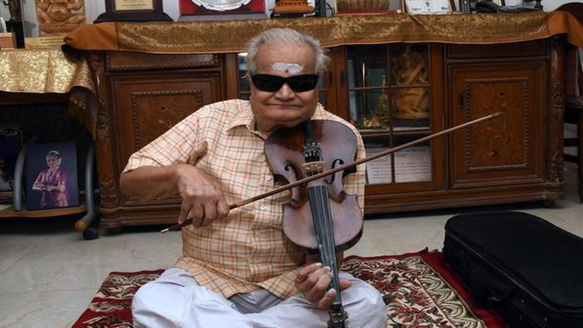 M. Chandrasekaran: Giving voice to the strings - The Hindu