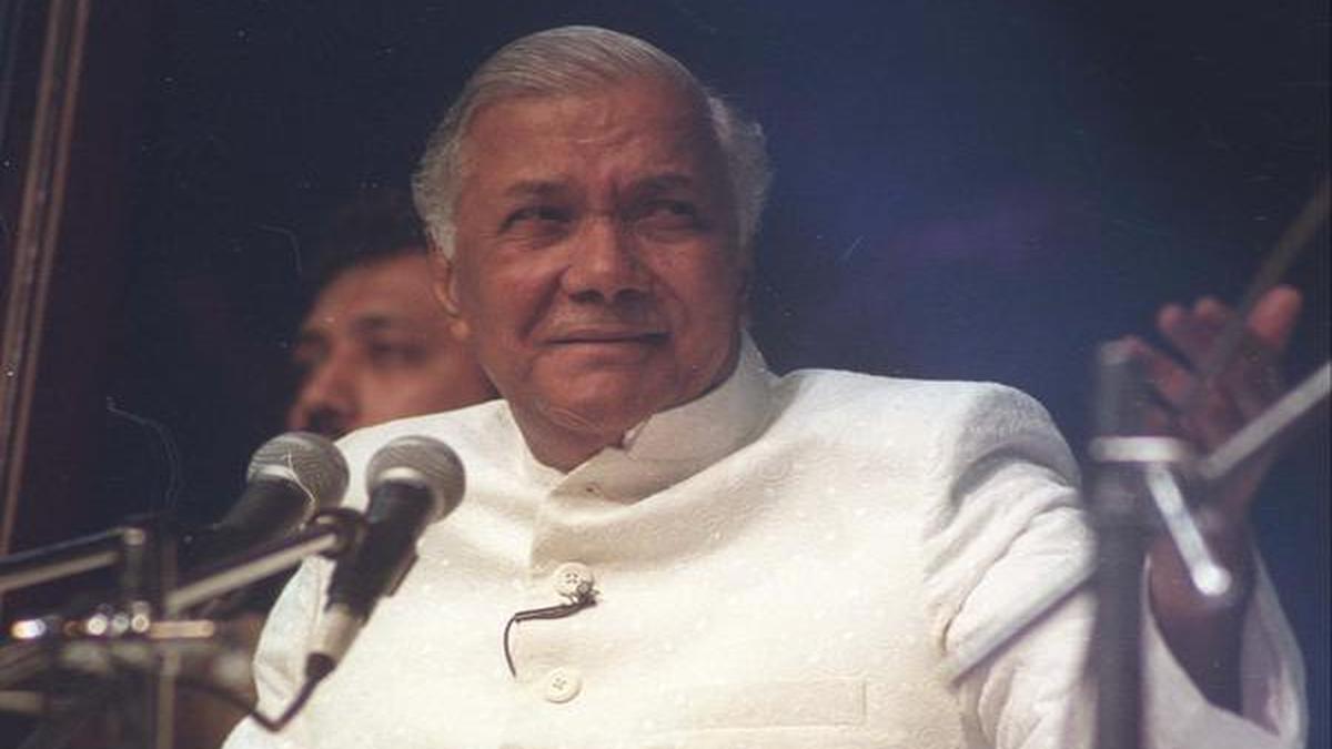 Ustad Ghulam Mustafa Khan: The eternal romantic - The Hindu