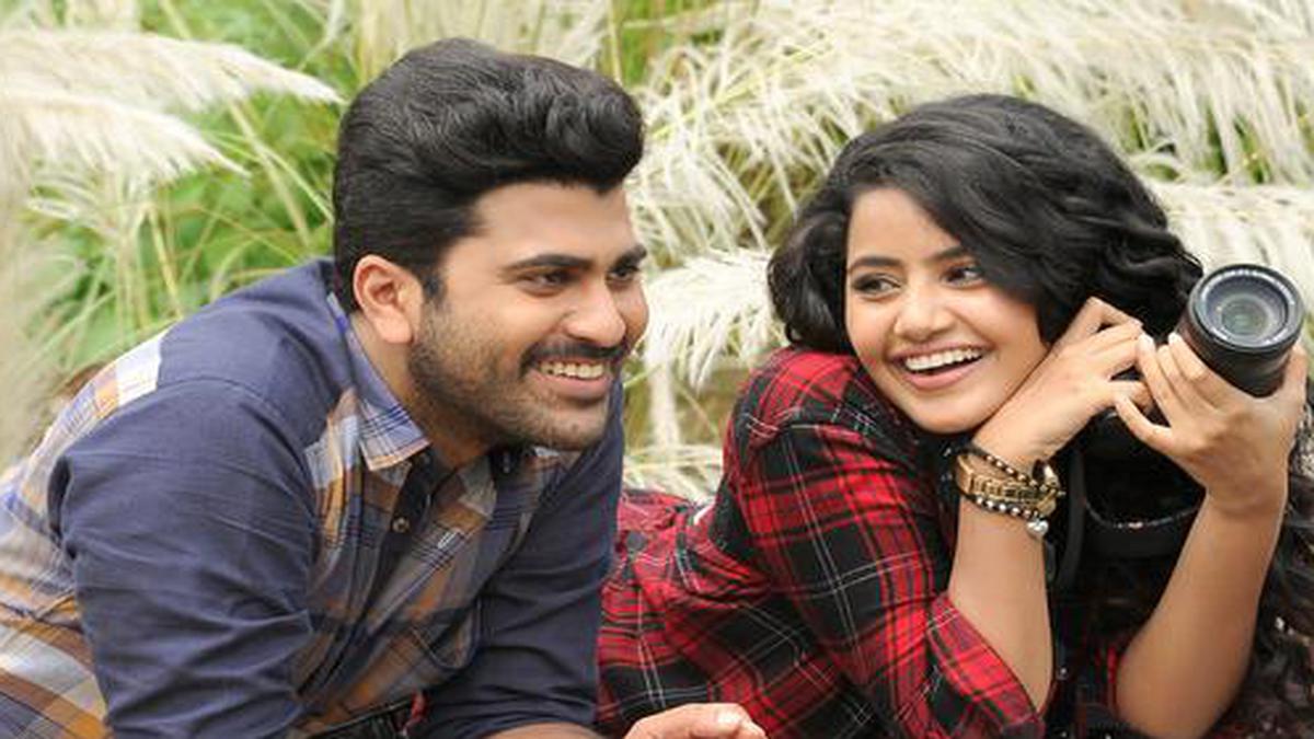 Shatamanam Bhavati review: An ideal family watch - The Hindu
